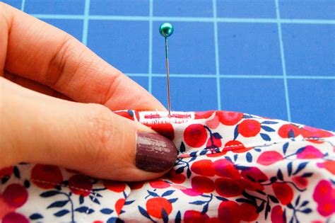Shirtmaking Button Placement And Buttonhole Tips Sewaholic