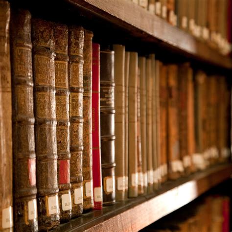 Valutazione E Acquisto Libri Antichi Atrium Antiquaria Torino