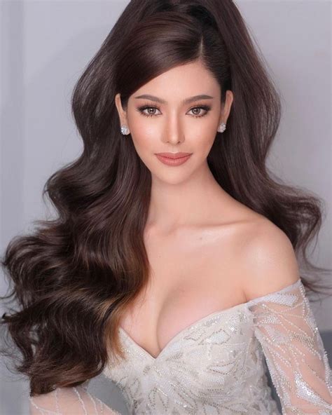 ไผ่หลิว กมลวลัย มิสแกรนด์นครพนม ในลุคผมยาวสยาย สวยฟาดดุจนางพญา