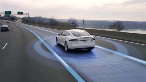 Tesla Aims To Improve Autopilot