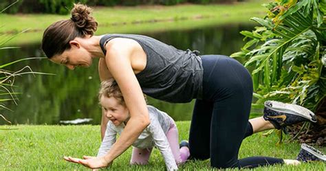 7 Diastasis Recti Exercises To Heal Your Core And 7 Exercises To Avoid