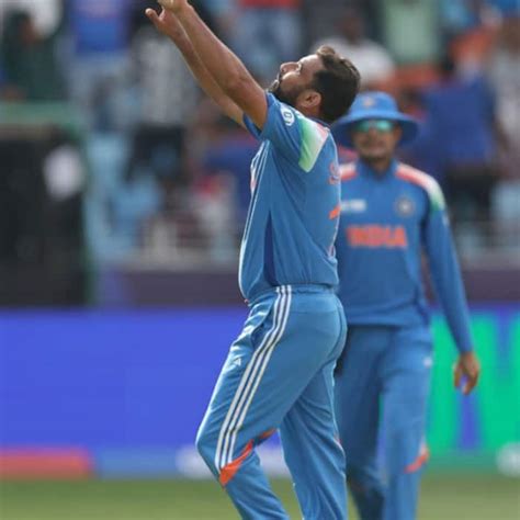 Mohammed Shami Vs Matt Henry Who Is A Better Bowler Stats Comparison