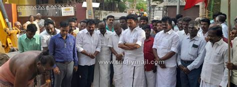 புதிய தார் சாலை அமைக்க பூமி பூஜை அமைச்சர் பங்கேற்பு Trichy Mail