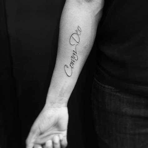 Coram Deo Latin Text