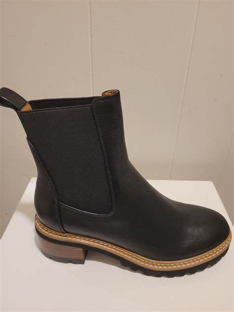 Eos Linear Boot Fw24 Elegant Steps