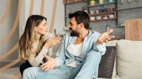 6 Relationship Arguments Way Too Petty To Ever Fight Over Elizabeth