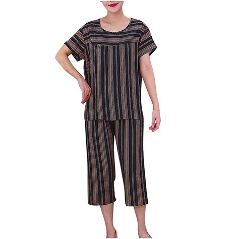 Lovskoo Womens Cotton Plus Size Sleepwear Capri Pajama Sets Short