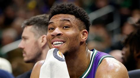 Giannis Antetokounmpo Has Telling Response When Fan Begs Him To Join