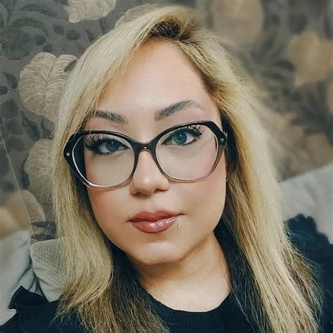 Mina Bait Sayah Mina B S Threads Say More