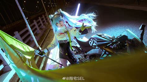 大家永远都会喜欢公主殿下的对吧！ 初音未来 赛车初音ver2022莫卿念 小白游戏网