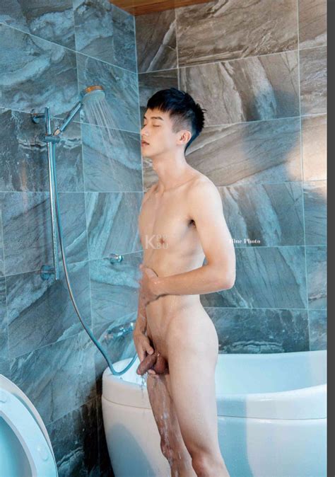 Goodlookingasianboy March