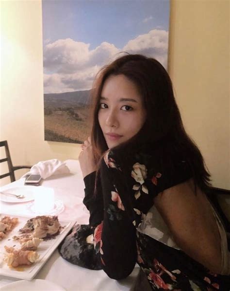 더글로리 스튜어디스 혜정이 본캐 차주영 일상 스타일링 네이버 포스트