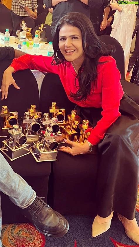 Sweta Singh Instagram अवसर मिलना क़िस्मत है। आगे आपकी मेहनत है। 🙏