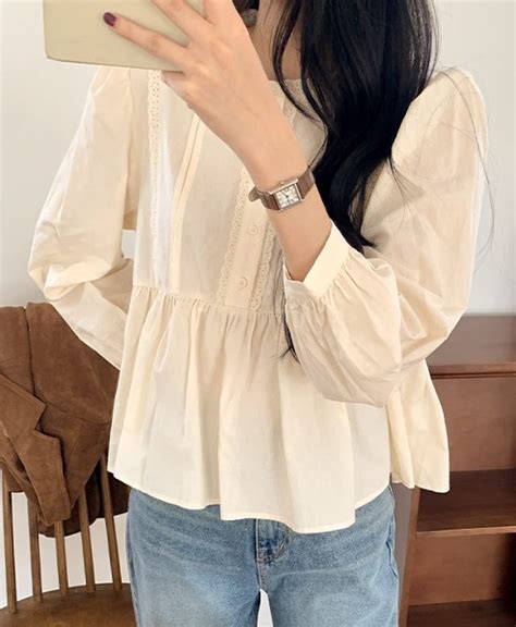 리얼코코 레핀 셔링 핀턱 레이스 블라우스 2 Color 하객룩출근룩긴팔