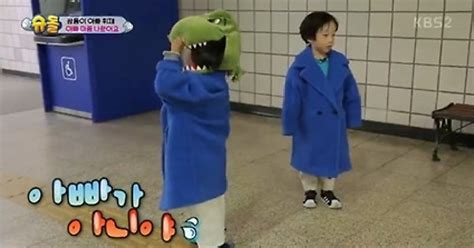 슈퍼맨 이서준 행인 이휘재로 착각하고 아빠 당황