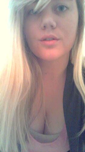 Teen Solo Sets Amateur Young Hotties Naked Selfshot Home Alone Horny