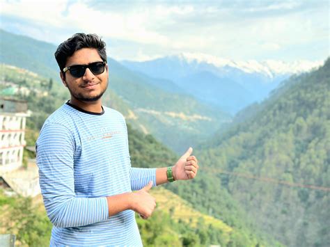 Vivek Saini Medium