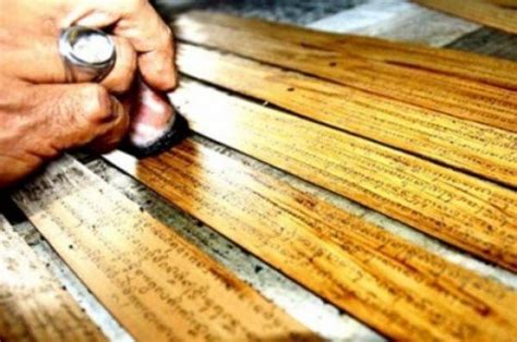 Roar Media Archive From Palmyrah To Paper The Art Of The Ola Leaf Book