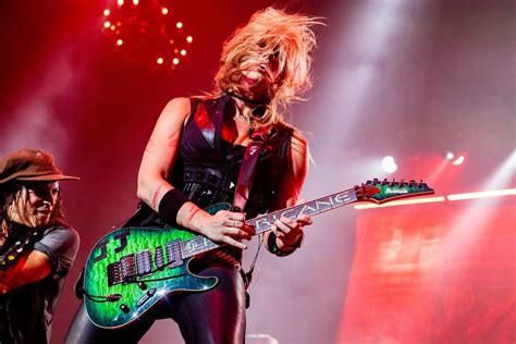 Nita Strauss Sexy 15 Photos Thefappening
