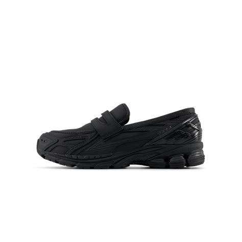 New Balance Mens 1906l Loafers Extra Butter