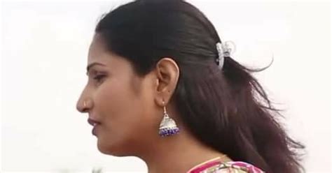 Indian Aunty Saree Blouse Short Film Indian Sarees Auntie Telugu