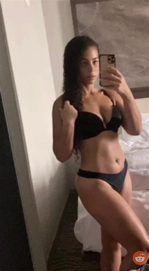 Samantha Irvin In Her Bra And Panties Cufo510