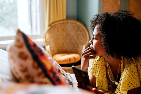 Doomscrolling Stop The Scroll Protect Your Mental Health Mayo Clinic Press