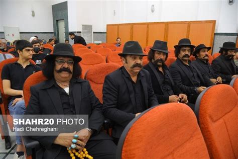 تصاویری پربازدید از حاشیه مراسم ترحیم پدر جواد رضویان؛ حضور لوتی‌ها با