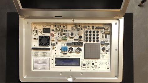 Crowpi2 Raspberry Pi Laptop Review Full Steam Ahead Toms Hardware