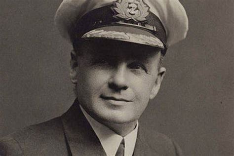 Charles Lightoller Survived The Sinking Of The Titanic World War I