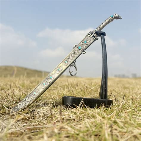 8 66 Ancient Sword Keychian Tiny Metal Sword Swordman Sword Cold