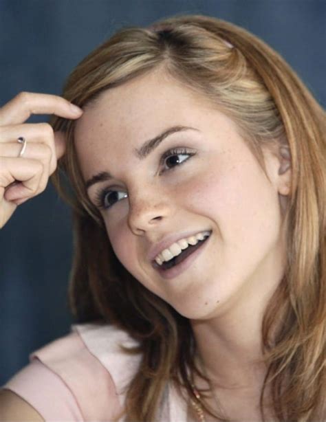 9 Unseen Pictures Of Emma Watson Without Makeup Artofit