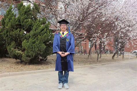 欢迎进入复旦大学先进晶体管材料与器件实验室