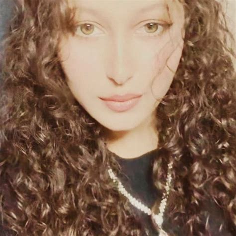 Lorrayne Nakanishi Loryloh • Threads Say More