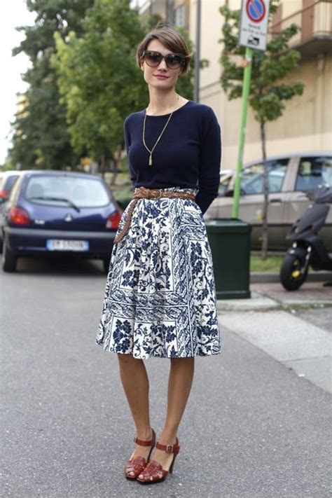 Les Jupes Midi De Konca Aykan Style Casual Fall Outfits Modest Outfits