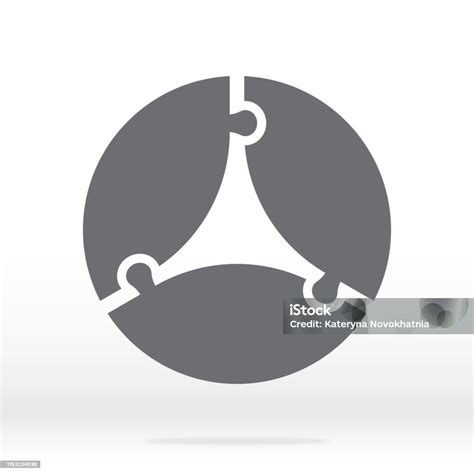 회색 간단한 아이콘 원 퍼즐 회색 배경에 세 조각의 간단한 원형 퍼즐 평면 디자인입니다 벡터 일러스트 레이 션 Eps10 개념에 대한 스톡 벡터 아트 및 기타 이미지