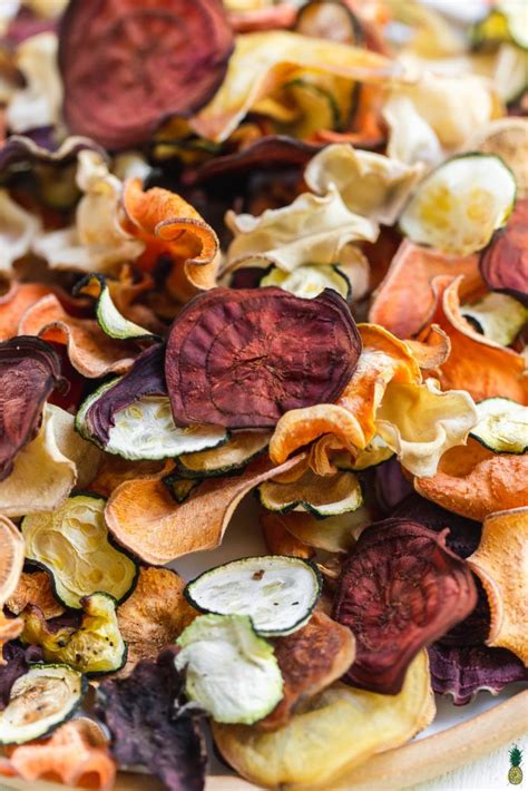 Easy Baked Vegetable Chips Oil Free Recipe Veggie Chips Vegan Recipes Beginner Healthy