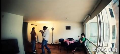 Tempting Exotic Girlfriend Engulfs Cock