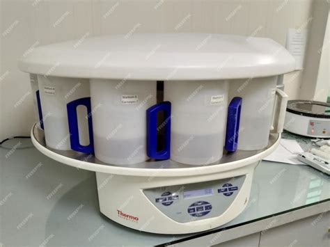 Premium Photo Histology Test Lab In Hospital High Throughput Automatic Tissue Processing