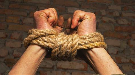 Sex Game Gone Wrong Lalaki Iniwan Ng Babae Sa Kakahuyan PEP Ph