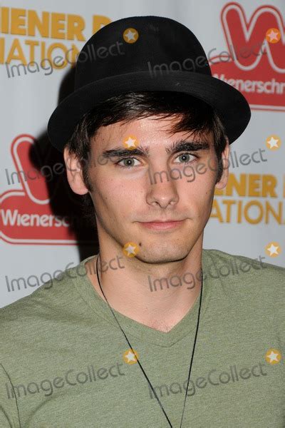 Daniel Romer Pictures And Photos