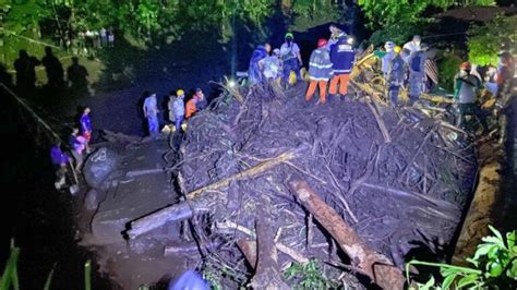 Drama En Nejapa Seis Fallecidos Y Unos 35 Desaparecidos Por Deslave En