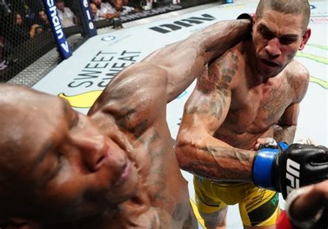 Ufc 287 Warm Up Review The First Fight Between Alex Poatan And Israel