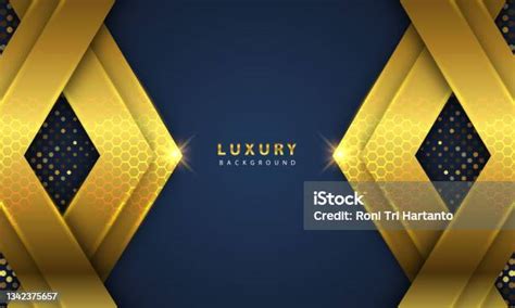 황금 빛 효과와 어두운 공간에 레이어 를 겹치는 추상적인 고급 배경 0명에 대한 스톡 벡터 아트 및 기타 이미지 0명 3차원 형태 개념 Istock