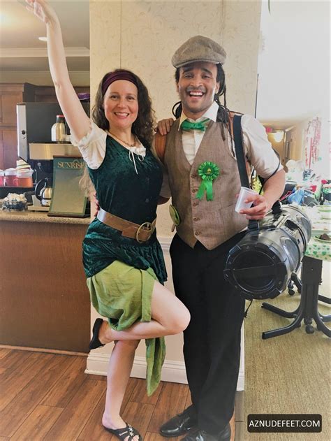 Christina Linhardt Feet Aznudefeet