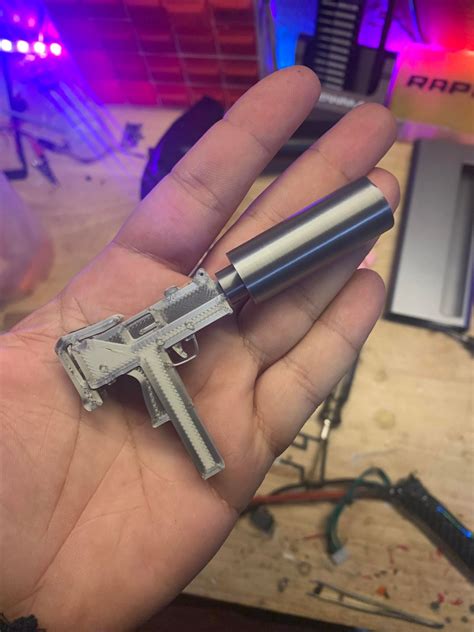 Stl File Mini Mac 11 With Pop On Silencer・design To Download And 3d Print・cults