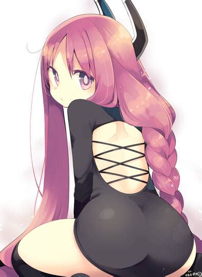 メメの背中 KURO