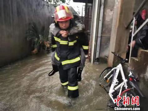 台风“米娜”登陆浙江舟山 中心最大风力11级荔枝网新闻