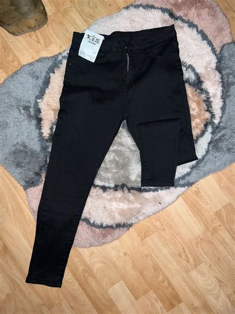 Джегінси — ціна 299 грн у каталозі Джинси Купити жіночі речі за доступною ціною на Шафі