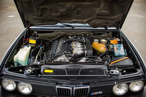 Heres Why The E28 Bmw M5 Is A Legend